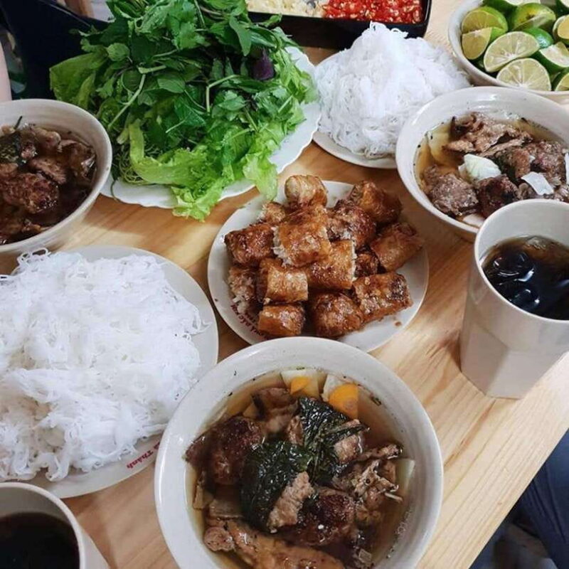 Hanoi: Michelin Guide Street Food Walking Tour - Why This Tour Works