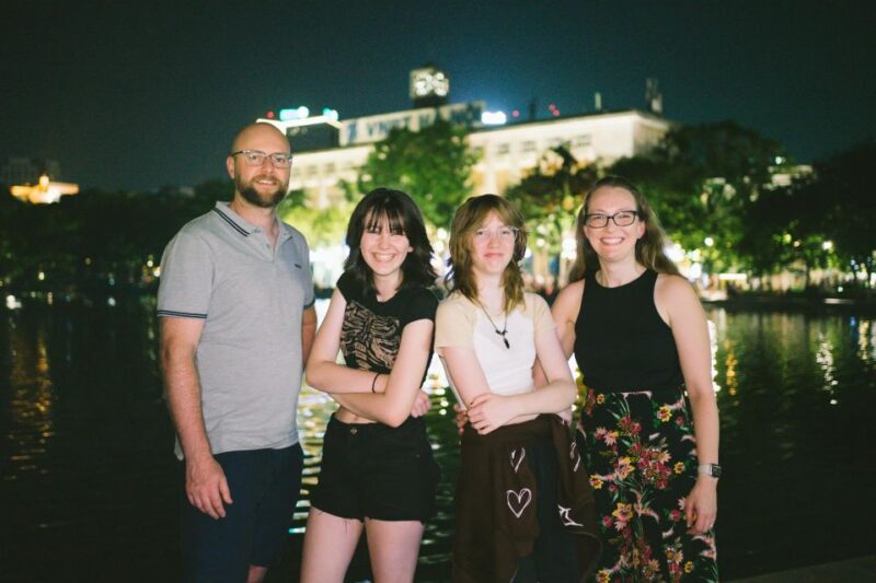 Hanoi Night Portraits: Capture the Citys Vibrance - Practical Tips for Participants