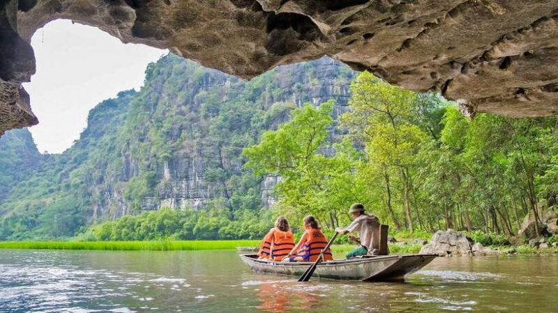 Hanoi: Ninh Binh, Hoa Lu, Tam Coc with Hanoi food tour - FAQ