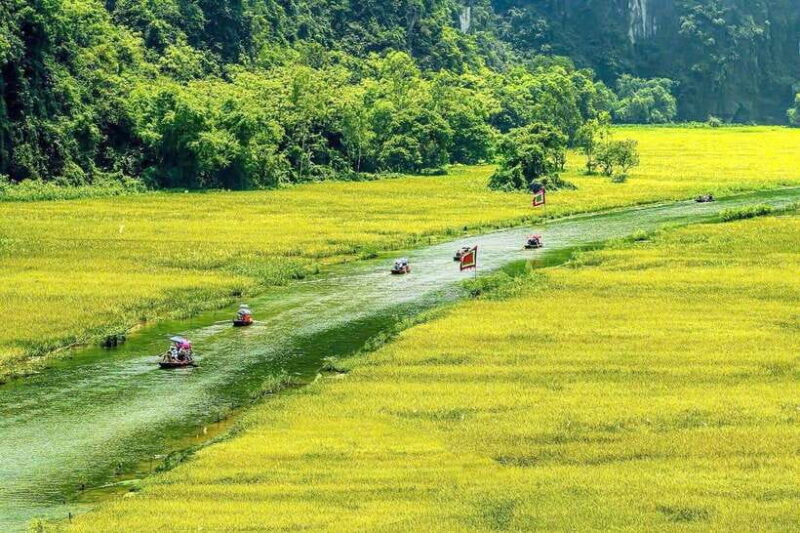 Hanoi: Ninh Binh, Tam Coc, Mua Cave & Hoa Lu with cycling - Key Points