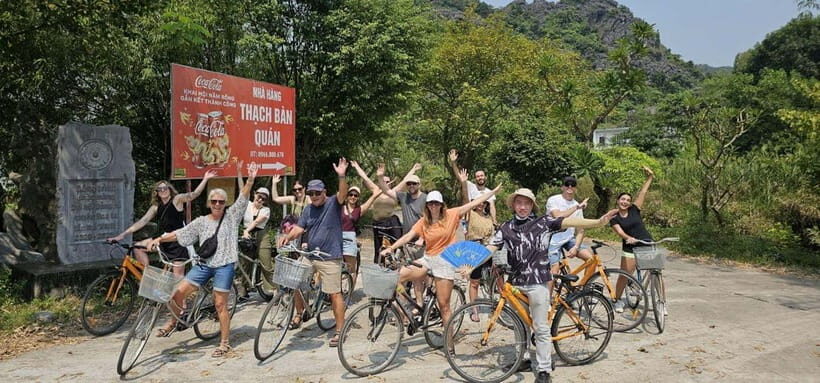 Hanoi-Ninh Binh: Tam Coc/Trang An & Mua Cave Trip with Lunch - Key Points