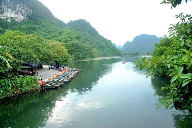 Hanoi / Ninh Binh: Trang An eco-tourism - Hoa Lu & Mua Cave - Who Will Love This Tour?