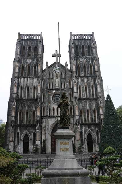 Hanoi: Old Quarter Walking Tour with Private Lunch - Frequently Asked Questions