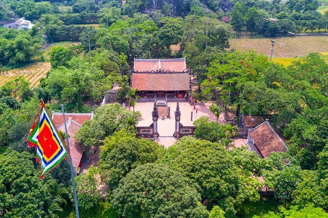 Hanoi: Private Tour to Mua Caves, Local Family, Tam Coc, Hoa Lu - Hoa Lu: Vietnam’s Ancient Capital