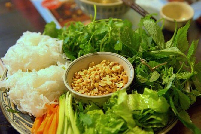 Hanoi Street Food Evening Tour - A Closer Look at the Hanoi Street Food Evening Tour