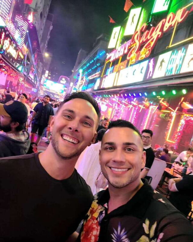 Hanoi Street Food Private Tour With Bar, Dance - Who Should Consider This Tour?