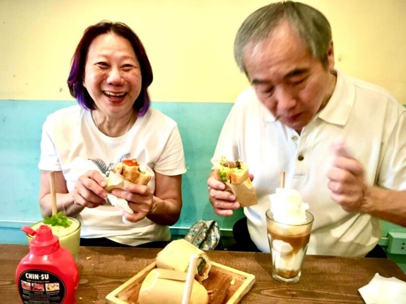 Hanoi Street Food Tour and experience Hanoi streets on Cyclo - Practical Considerations