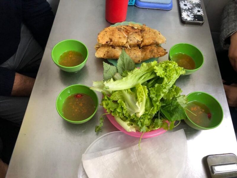 Hanoi Street Food Tour With Local Guide - A Taste of Hanoi: What You Can Expect