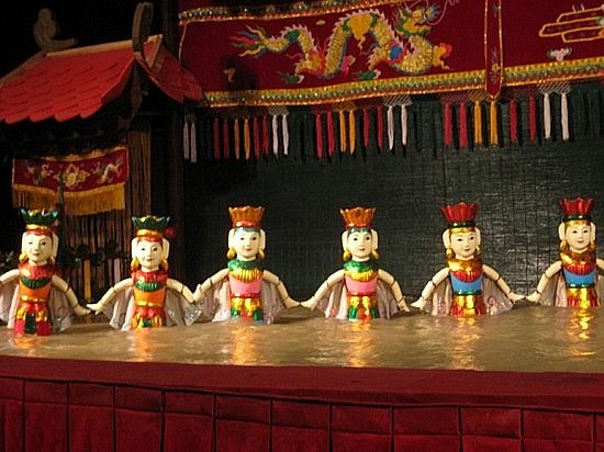 Hanoi: Street Food Walking Tour & Water Puppet Show - Key Points: