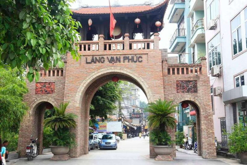Hanoi: Van Phuc Silk Village Half-Day Tour with Pickup - Deep Dive into the Experience
