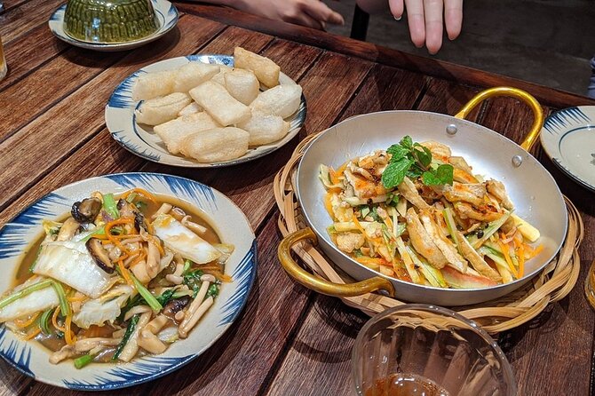 Hanoi Vegan Walking Street Food Tour in Old Quarter - Key Points