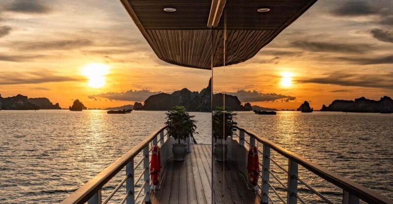 Hanoi:Best 5-Star Ha Long 1 Day Tour with limousine transfer - What Does This Tour Mean for You?