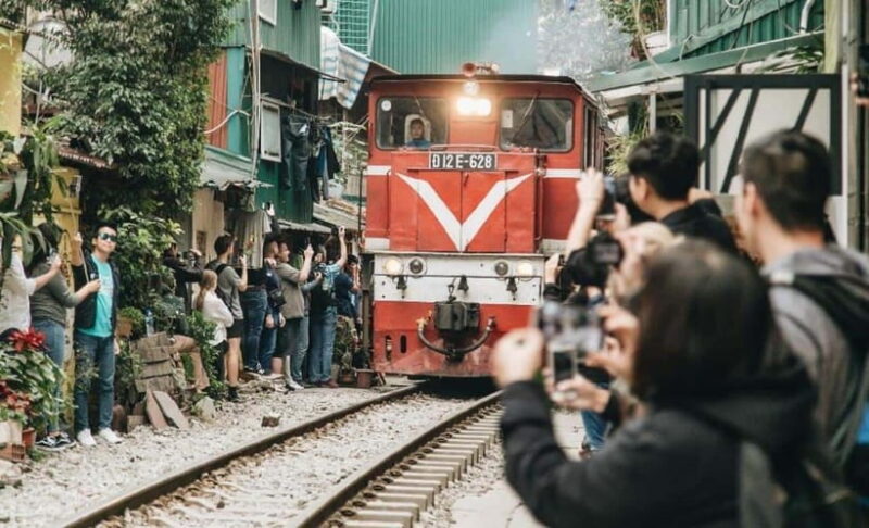 Hanoi:Private Hanoi City tour Half/Full day w History Places - FAQ