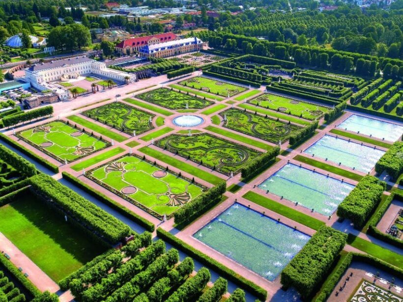 Hanover: Royal Gardens of Herrenhausen Guided Tour - Who Will Appreciate This Tour?