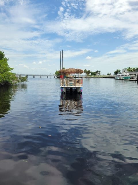 Happy Hour and a Half Cruise  1.5hrs  Public - Who Is This Cruise Best For?