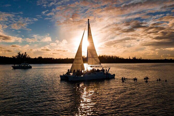 Happy Hour Party Boat With Snorkeling - Key Points