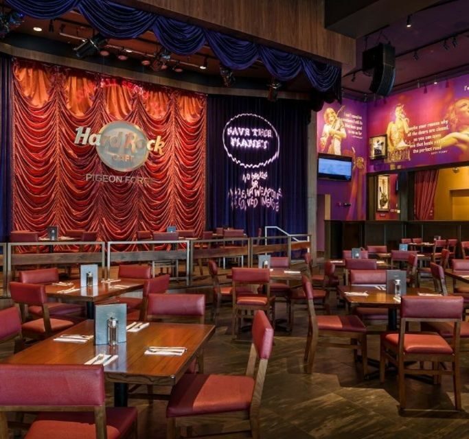 Hard Rock Cafe Pigeon Forge - Authentic Memorabilia and Atmosphere