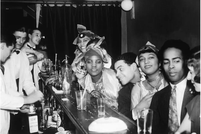 Harlem in Paris : the Birth of Jazz in France (Small Group Walking Tour) - The Tour Guide: Ellens Expertise and Storytelling