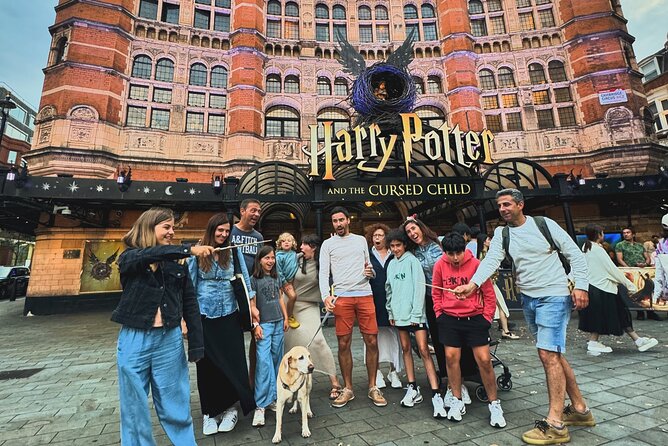 Harry Potter in Spanish: All Locations 4h or Walk 2h - Meeting Point and End Point