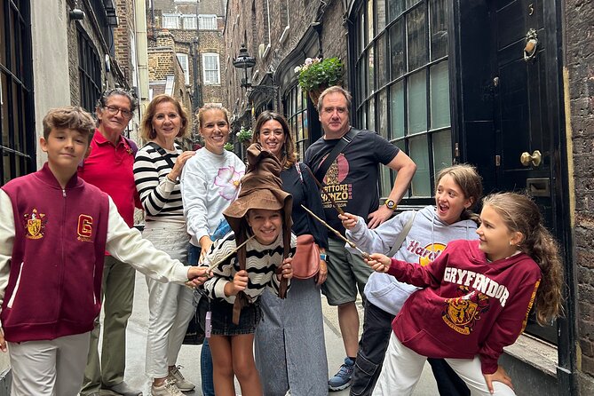 Harry Potter in Spanish: All Locations 4h or Walk 2h - Tips for Enjoying the Tour