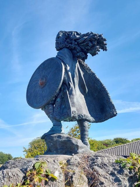 Haugesund: E-bike City Tour guided by the locals - An Authentic Introduction to Haugesund