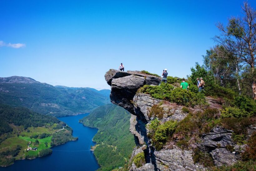 Haugesund: Himakånå Guided Hiking Trip - Suitability and Practical Tips
