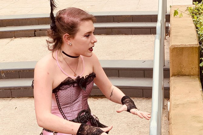 Haunted Chicago Booze and Boos Ghost Walking Tour - Tour Experiences