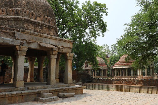 Hauz Khas Walking And Tasting Guided Tour - Who Will Love This Tour?