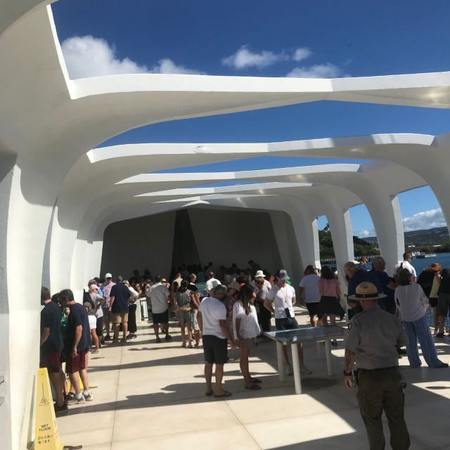 Hawaii: Pearl Harbor and North Shore adventure - An In-Depth Look at the Hawaii Pearl Harbor and North Shore Tour