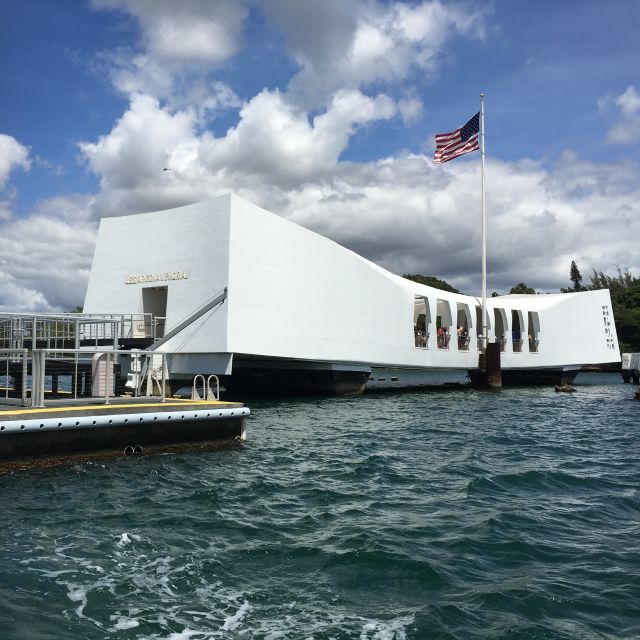 Hawaii: Pearl Harbor and North Shore adventure - What Makes This Tour Stand Out?