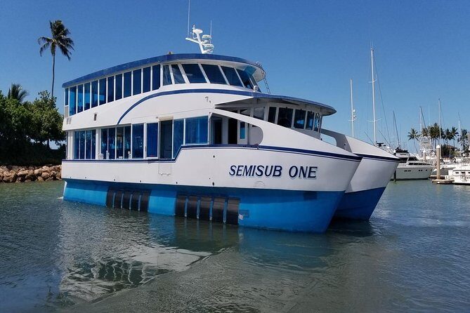 Hawaii Semisub Classic Friday Fireworks Dinner Cruise - Who Should Consider This Tour?