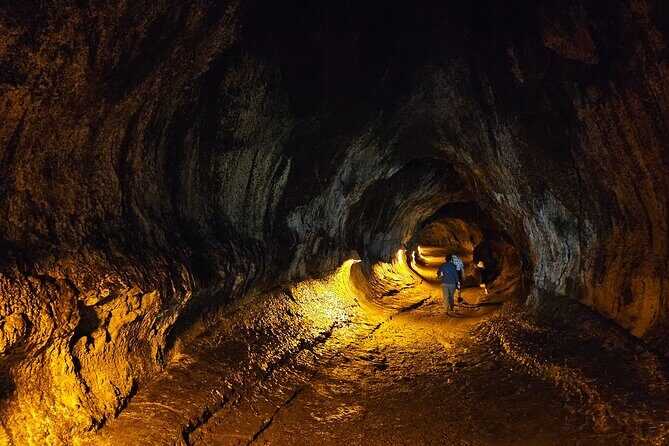 Hawaii Volcanoes, Waterfalls, Beaches & Hilo Highlights Day Tour - Key Points