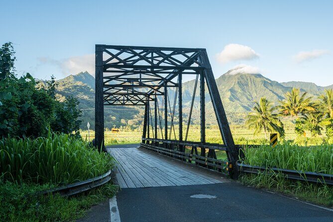 Hawaiian Islands Self-Guided Driving Audio Tour Bundle - The Sum Up