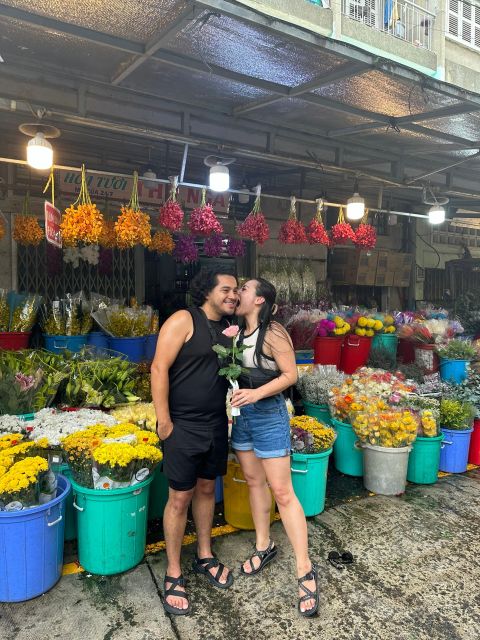 HCM City: Sightseeing Tour with Coffee and Fruit by Scooter - The Experience: What You Can Expect