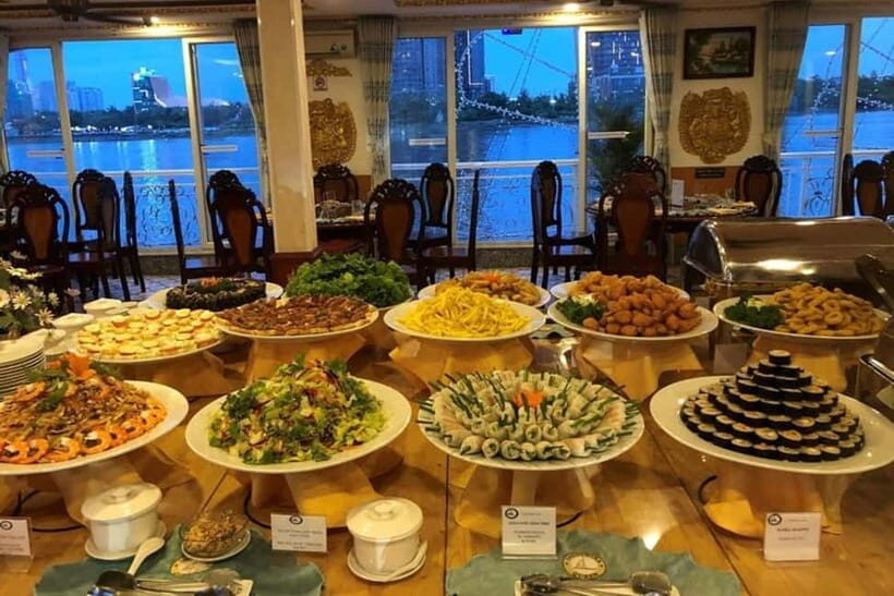 HCM: Night Experience Dinner Cruise on Saigon River - Who Should Consider This Tour?