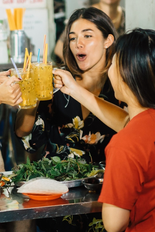 HCMC: A Taste of Vietnam Saigon Night Food Tour - Why This Tour Offers Great Value