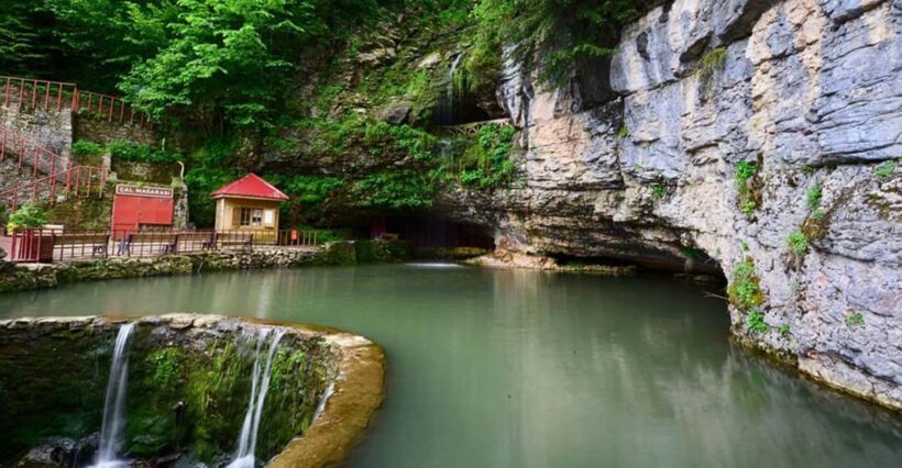 Hdrnebi: Çal Cave, Hdrnebi Plateu, and Sera Lake Tour - What to Expect from the Tour