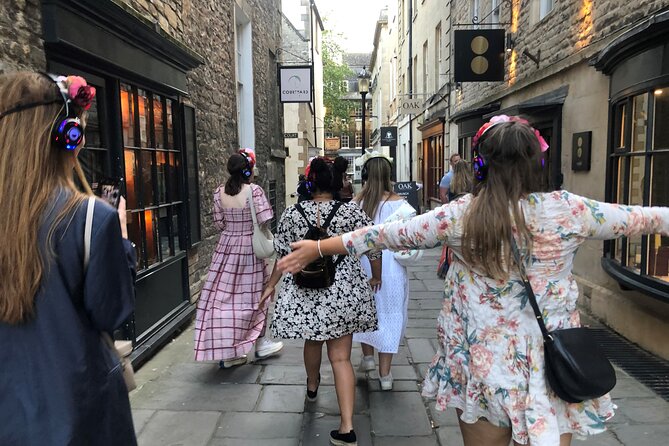 Headphoned Tour: Discover Bath & Bridgerton With Music - The Relaxing Ambiance of Music During the Tour
