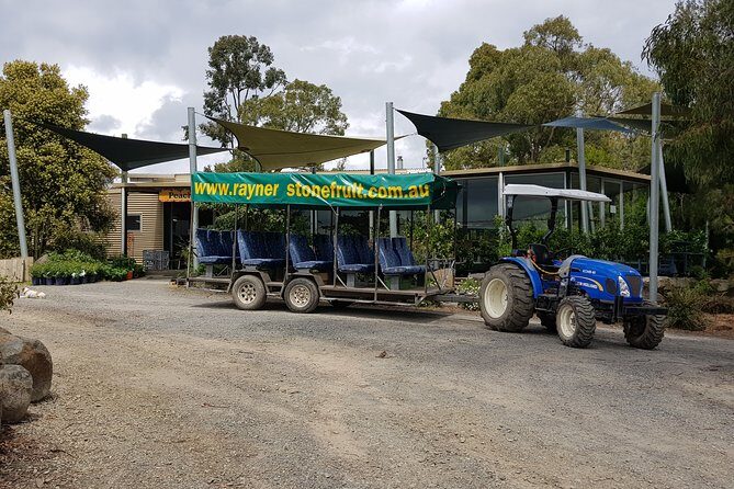 Healesville Sanctuary and Rayners Orchard Tour from Melbourne - FAQ