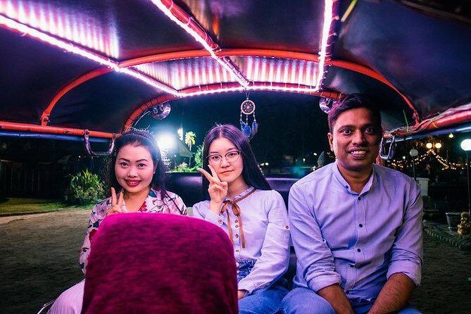 Heart of Chiang Mai By Tuk Tuk under the Sunlight or Moonlight - Frequently Asked Questions
