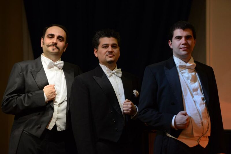 Heart of Florence: Dinner and Three Tenors Concert Ticket - Dining Experience & Food Quality