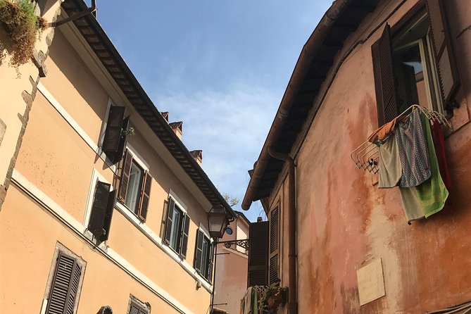 Heart of Rome Walking Tour With Gelato Review - Highlights of the Walk