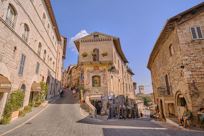 Heart of Umbria: Explore the Mystic Towns of Orvieto and Assisi - Uncover the Legacy of St. Clare at the Convent of Santa Chiara