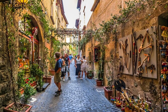 Heart of Umbria: Explore the Mystic Towns of Orvieto and Assisi - Navigating the Tour: Logistics and Inclusions