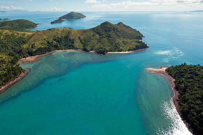 Heart Reef & Whitehaven Rest and Relax - 2.5Hr Helicopter Tour - Who Should Consider This Tour?