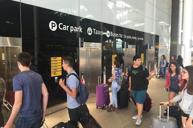 Heathrow Airport Private Transfers to/from London (Postcode E1 to E14) - Breakdown of the Entire Experience