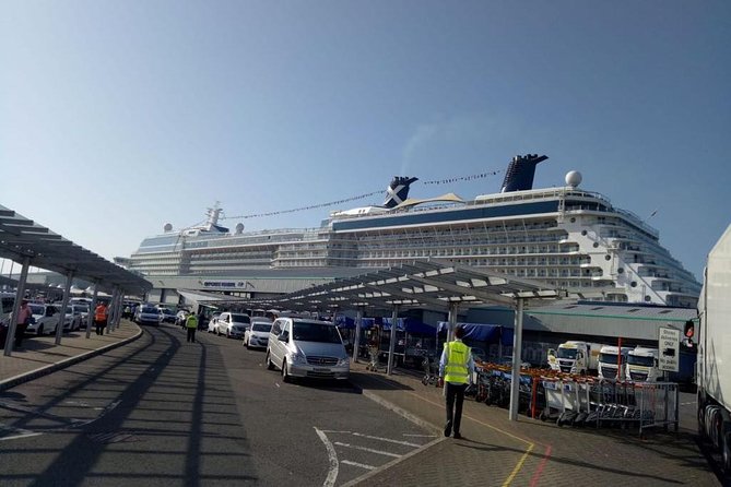 Heathrow Airport to Southampton Port or Hotel Private Airport Arrival Transfer - Luggage Allowance and Excess Charges