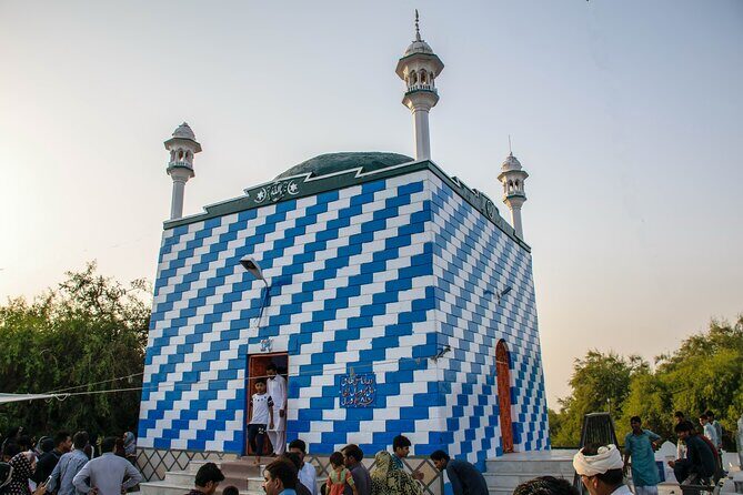 Heer Ranjha Tomb & Jhang City Pvt Guided & All-Incl. 1-day Tour - Who Is This Tour Best For?