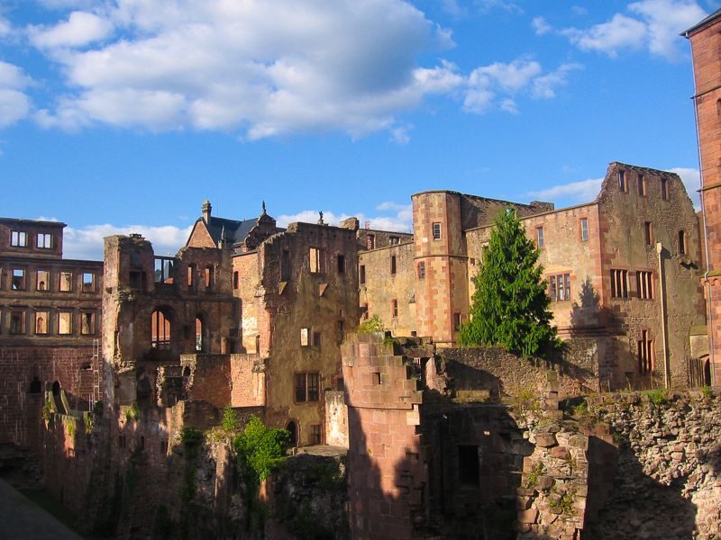 Heidelberg Castle Tour: Residence of the Electors - Exploring Heidelberg Castle: A Detailed Review