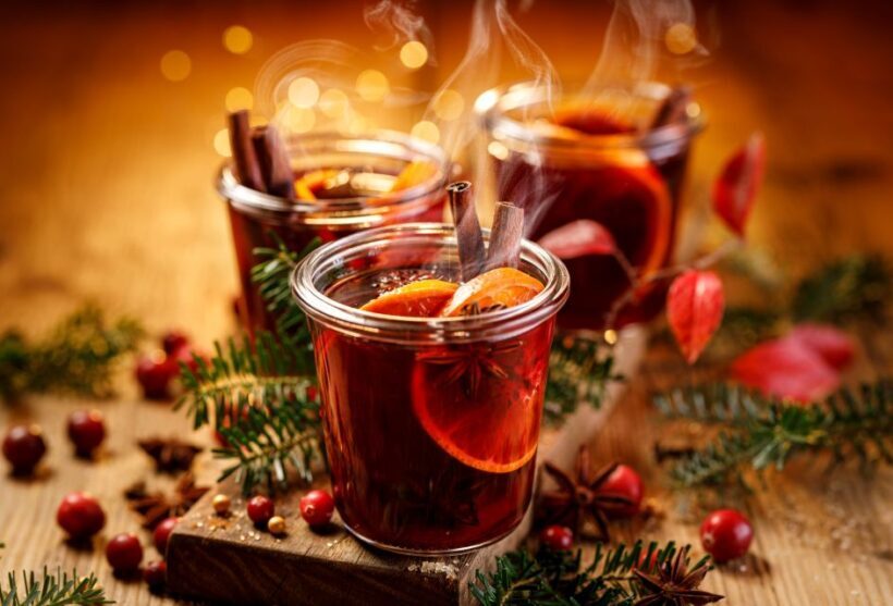 Heidelberg: Sightseeing Boat Tour with Mulled Wine - Key Points